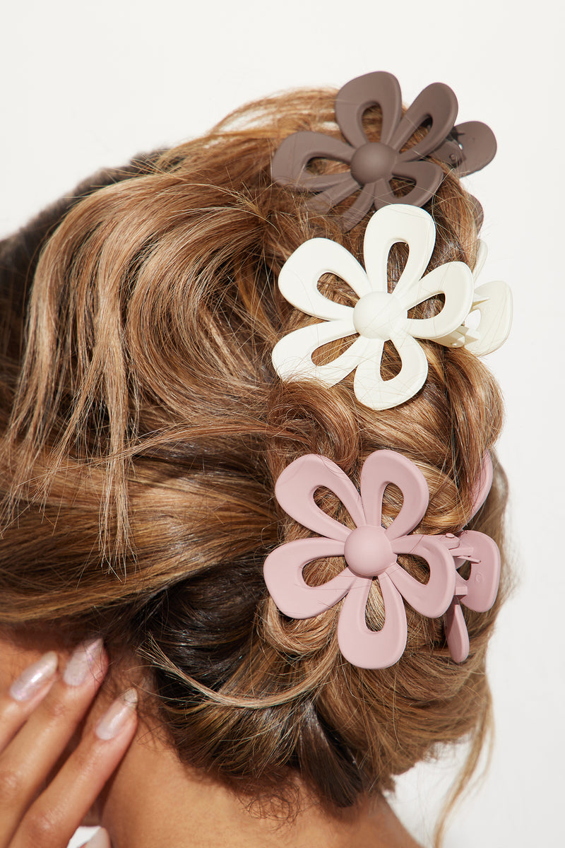 Bloom Baby Bloom 3 Piece Claw Clip Set - Multi Color | Fashion Nova, Accessories | Fashion Nova