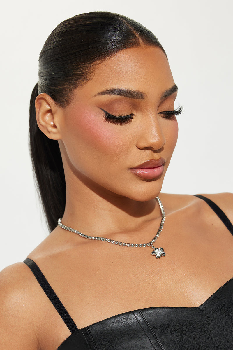 Jasmine Floral Necklace Silver Fashion Nova Jewelry Fashion Nova