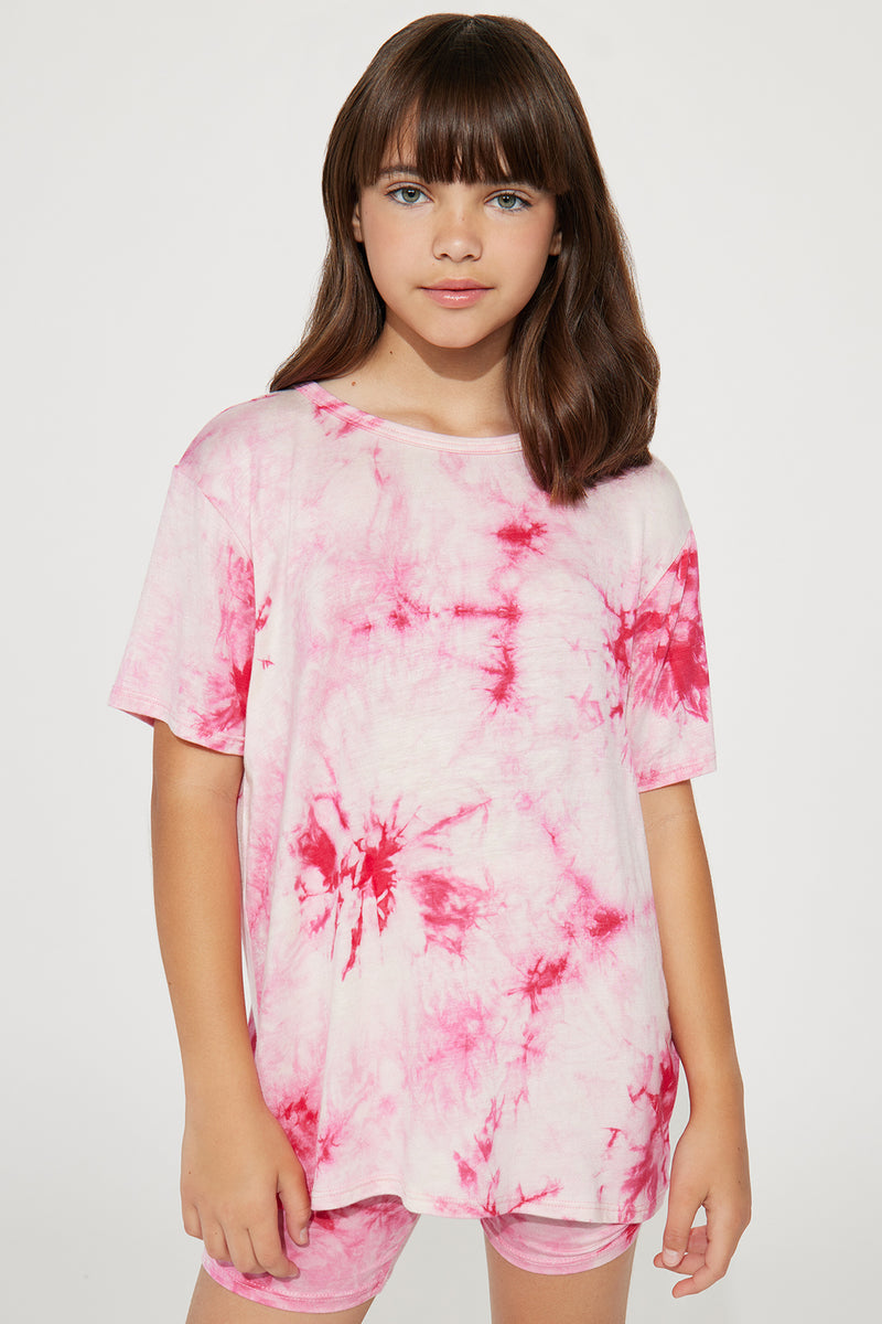 Mini Chelsea Tie Dye Oversize Top Short Set - Fuchsia/combo | Fashion Nova, Kids Sets | Fashion Nova