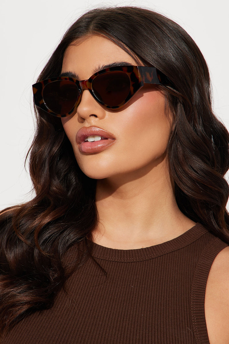Behind The Mystery Sunglasses Tortoise Fashion Nova Sunglasses