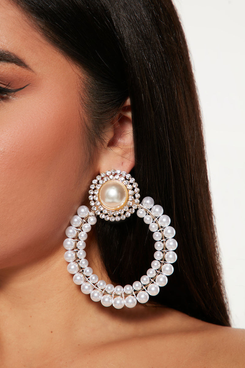 Looking Fab Pearl Earrings - Gold | Fashion Nova, Jewelry | Fashion Nova
