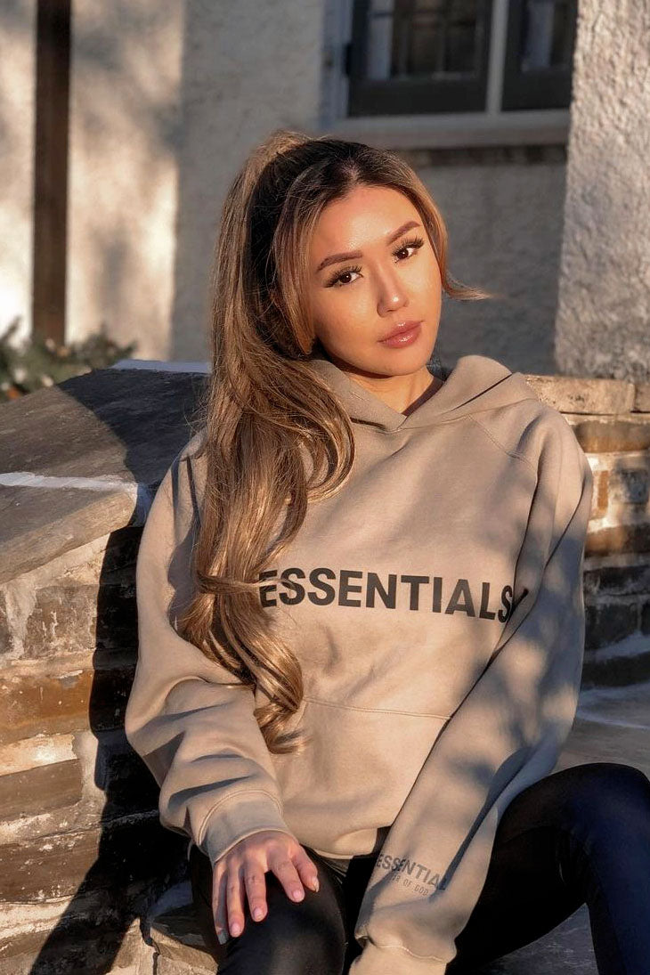 PRETTYPARTY The Ruby 8″ to 24″ Loose Curl Ponytail - Dark Blonde | Fashion Nova, Hair Extensions ...