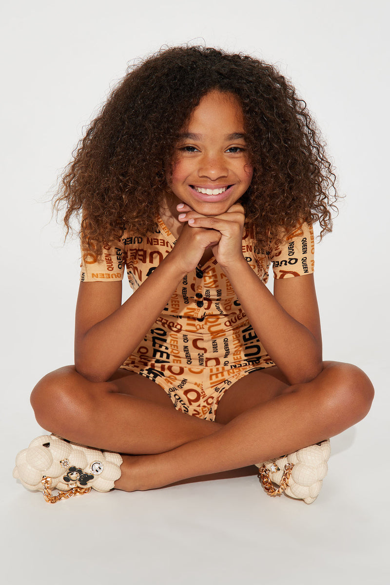 Mini Baddie Vibes Charm Bubble Slides - Taupe | Fashion Nova, Kids ...