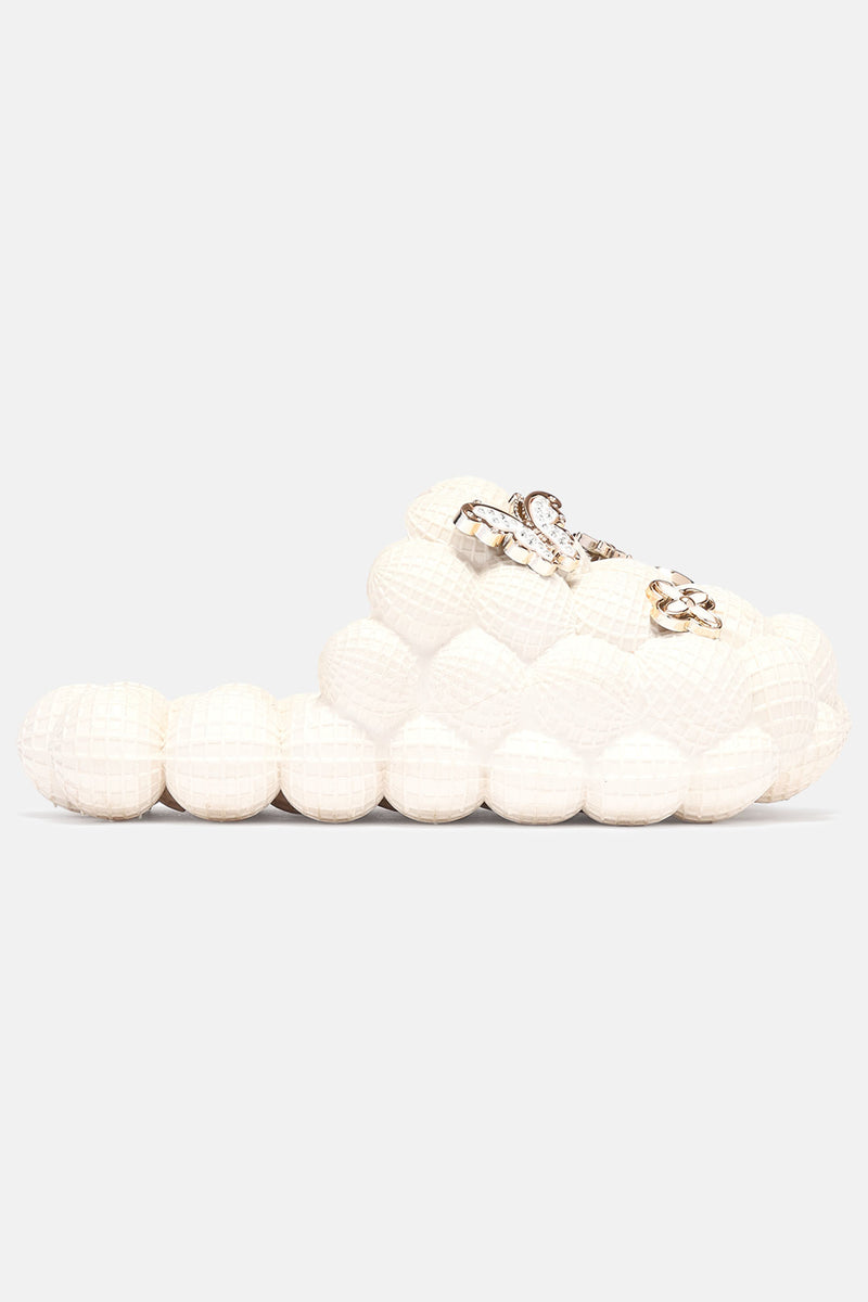 Mini Boujee Things Bubble Slides - Nude | Fashion Nova, Kids Shoes ...