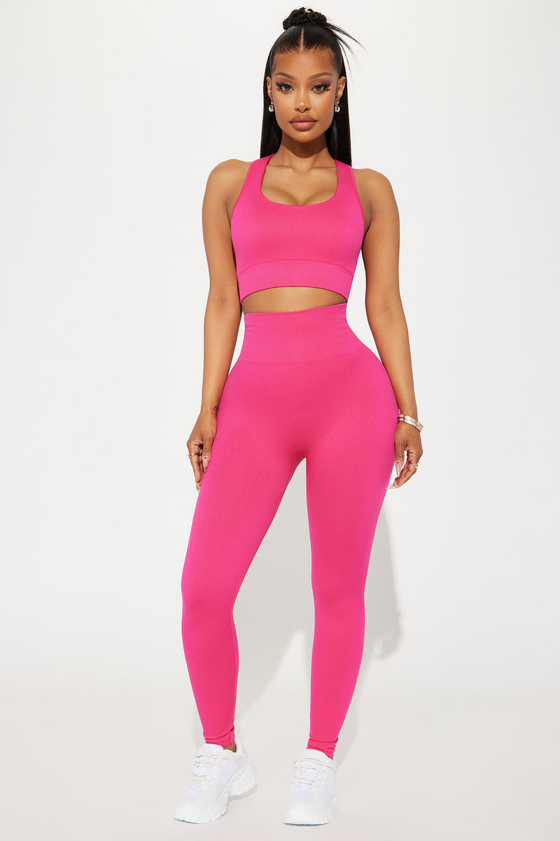 The Rise Seamless Sports Bra - Fuchsia | Fashion Nova, Nova Sport ...