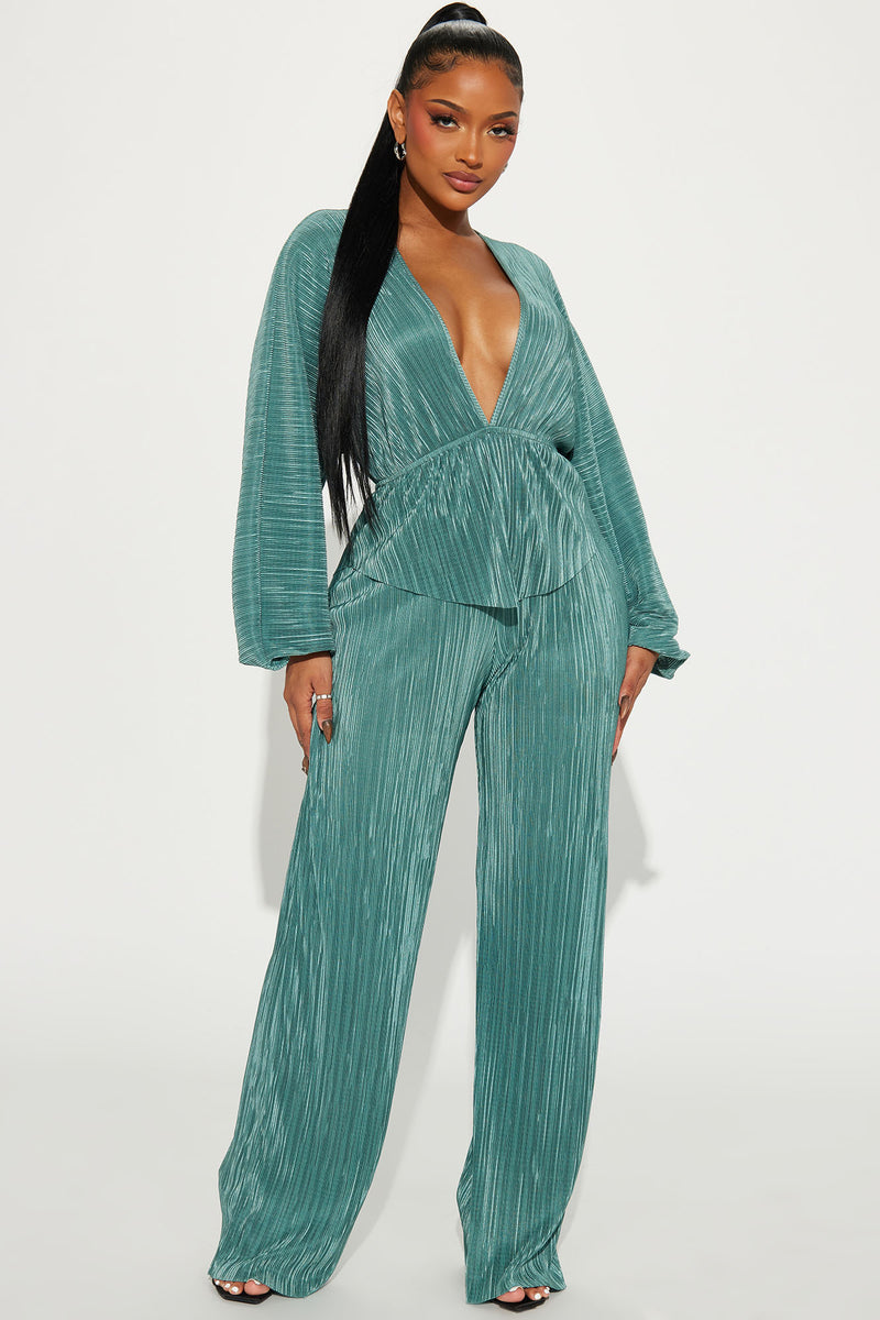 My Moment Plisse Pant Set - Sage | Fashion Nova, Matching Sets ...