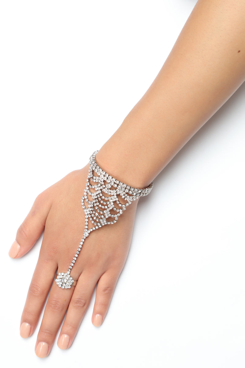 Royalty Hand Chain - Silver | Fashion Nova, Jewelry | Fashion Nova