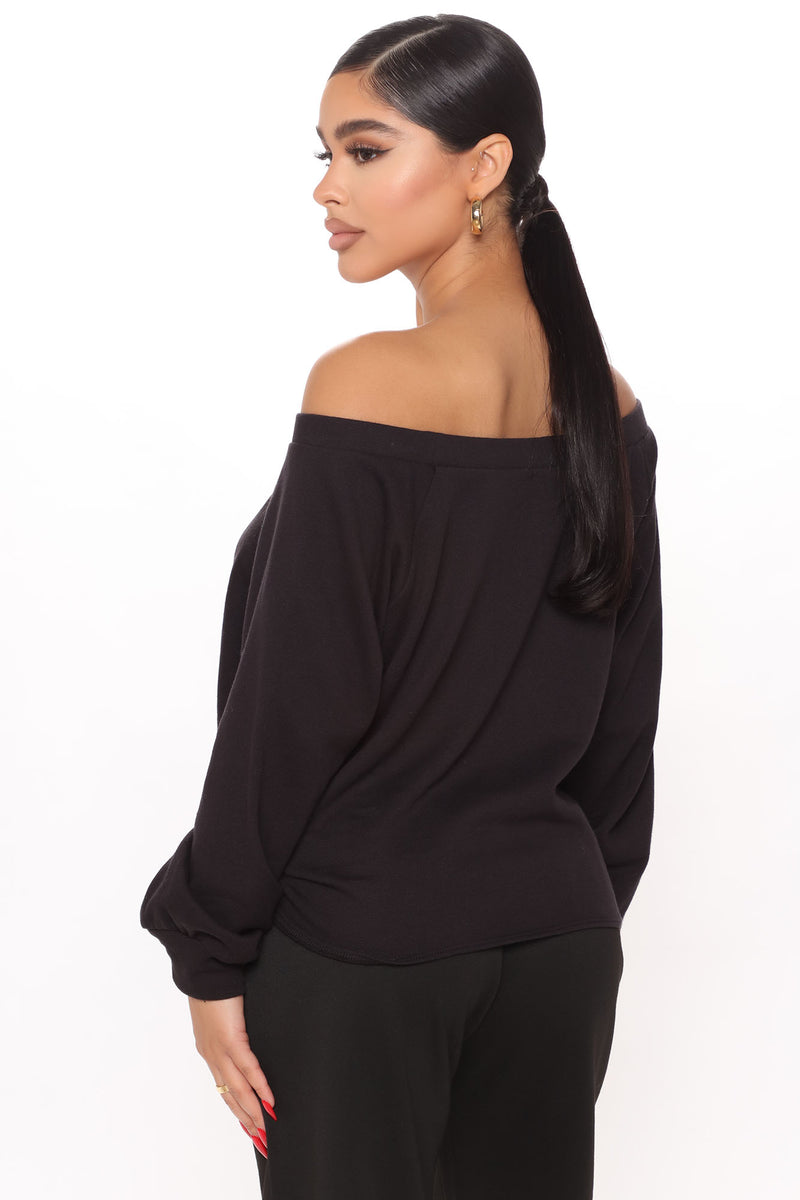 Baddie Got Them Lips Off Shoulder Top - Black | Fashion Nova, Screens ...