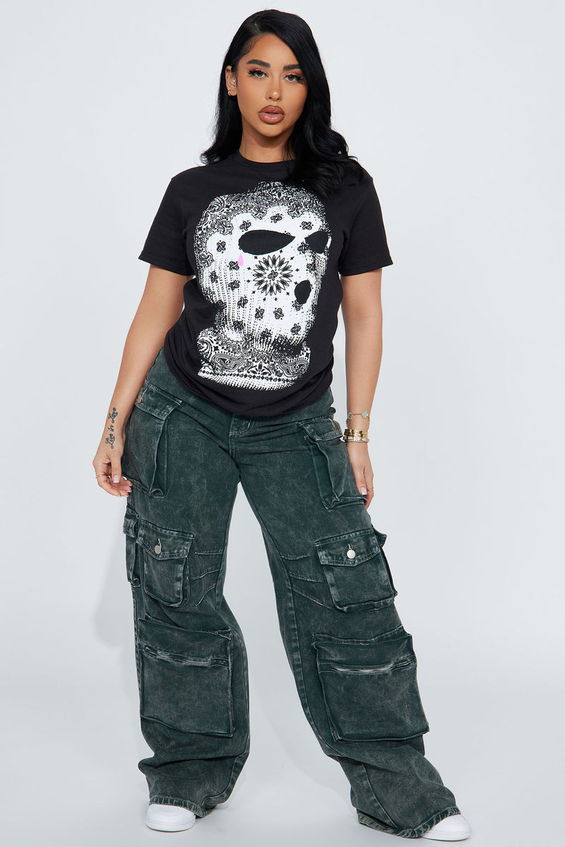 Chasing The Bag Graphic Tshirt - Black | Fashion Nova, Screens Tops and ...