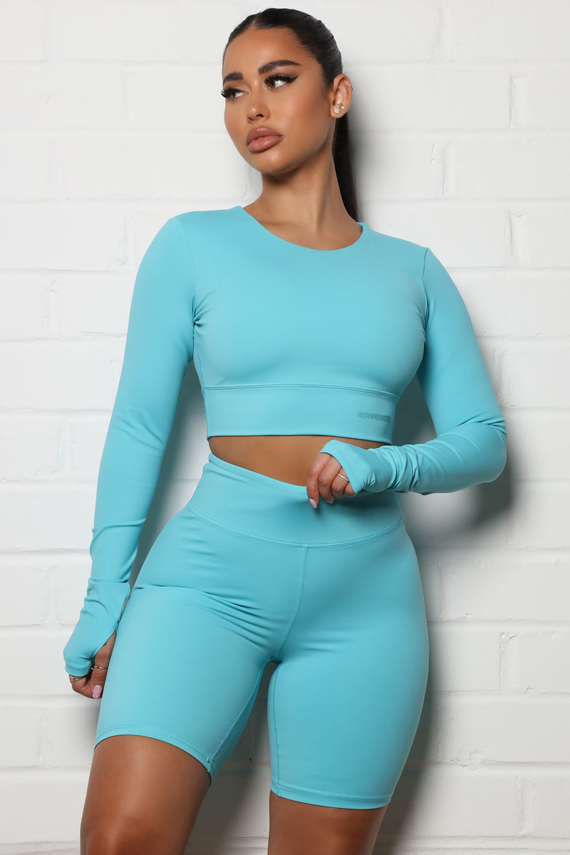 Crunch Time Active Long Sleeve Crop Top In Sculpt Tech - Aqua | Fashion ...