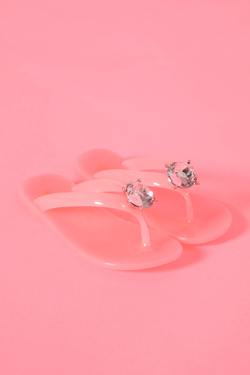 Mini Beach Queen Flip Flops - Pink | Fashion Nova, Kids Shoes | Fashion ...