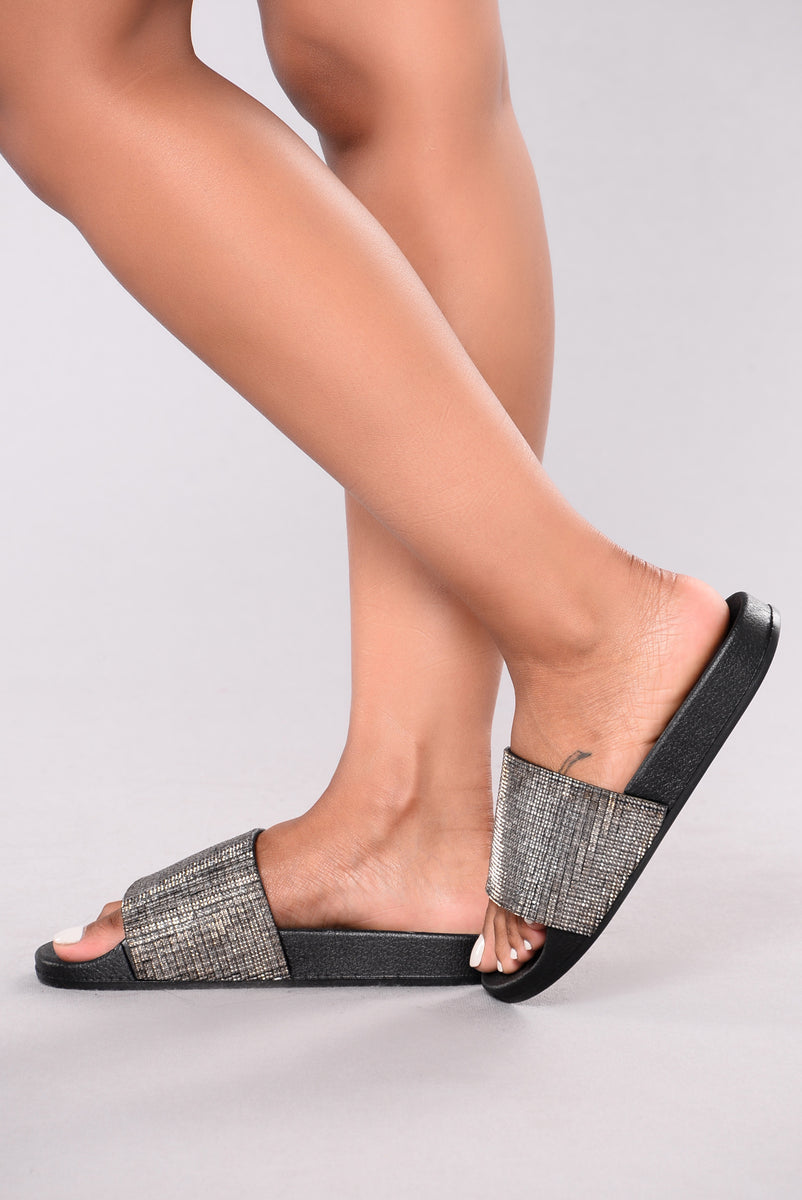 Halsey Sliders - Black | Fashion Nova, Shoes | Fashion Nova